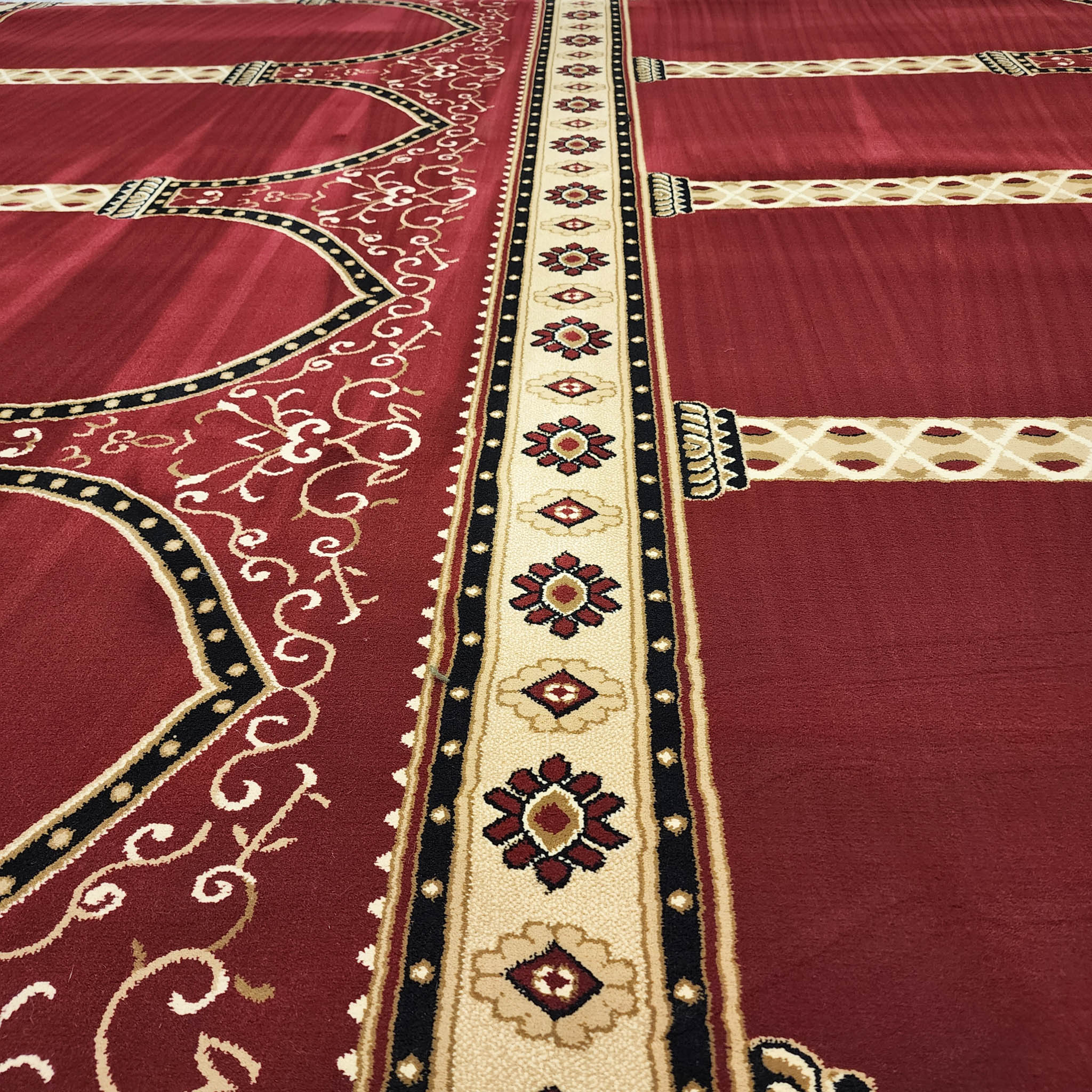 HEJAZ Red New Simple Plain Mosque & Masjid Carpet – MUSALLA CARPETS